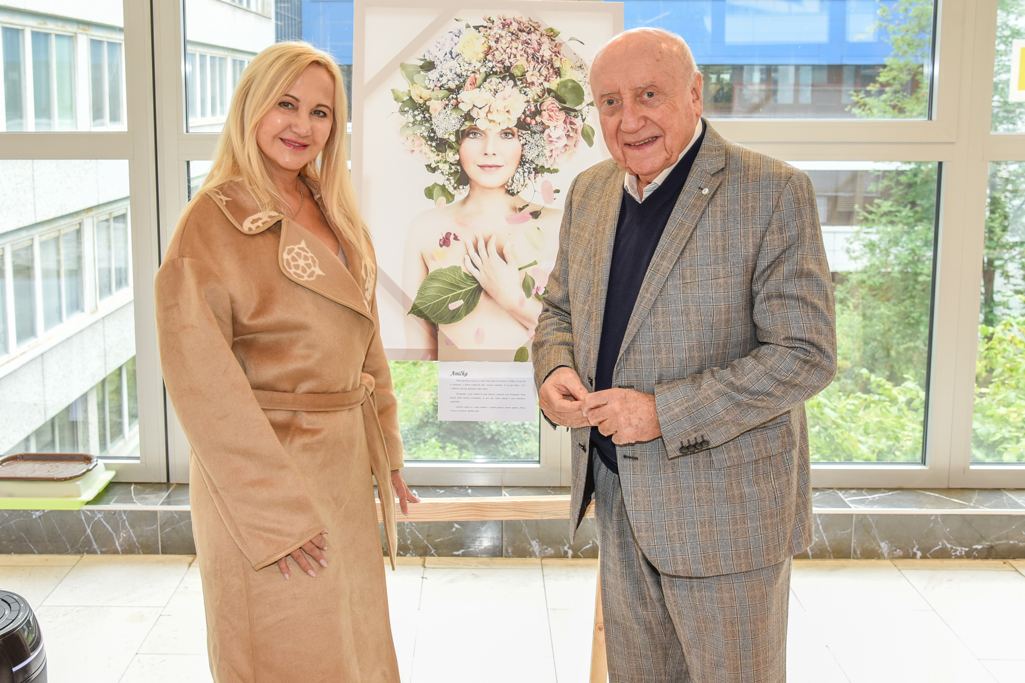 ijournal.cz | Zahájení výstavy fotografií „Pokoj v hlavě i na hlavě“ v ...